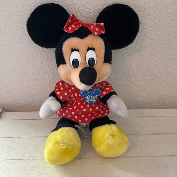 Disney | Toys | Vintage Minnie Mouse Plush Doll Stuffed Animal Toy ...